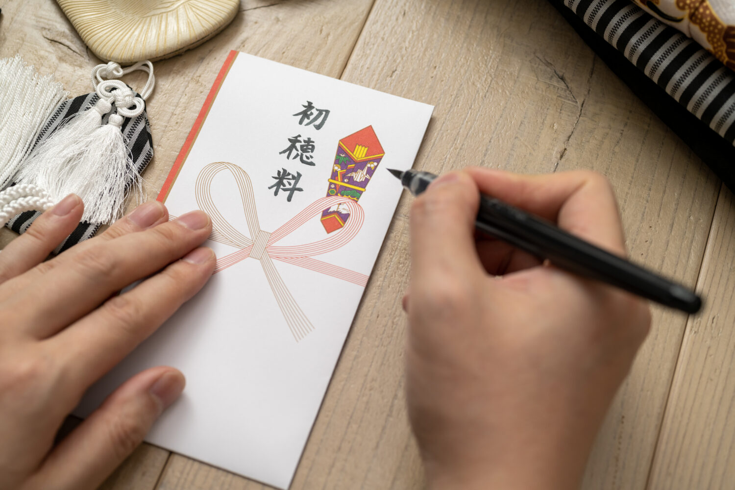 初めての方必見！お宮参り初穂料で使うのし袋の選び方や書き方を見本画像付きで解説します！ | FUNmily by fotowa